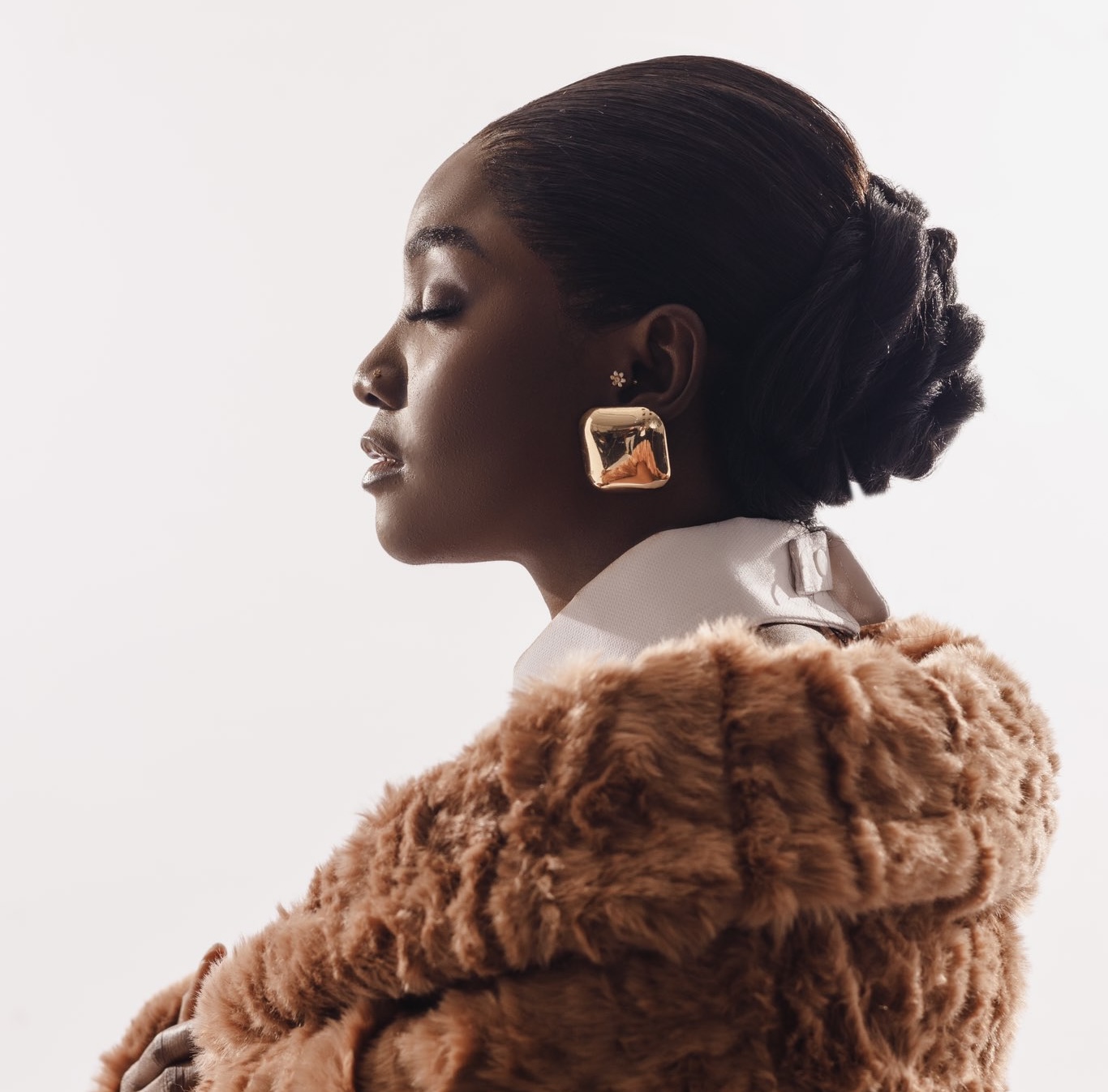 Simi earns first-ever foreign certification with ‘Duduke’ track ...